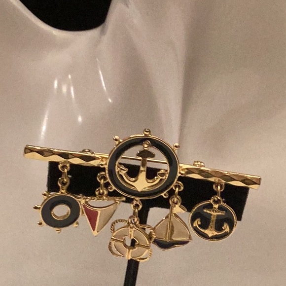 Jewelry | Vintage Nautical Theme Brooch In Silvertone | Poshmark